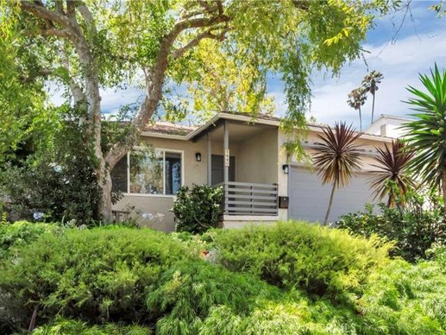 1440 19th St, Manhattan Beach, CA 90266