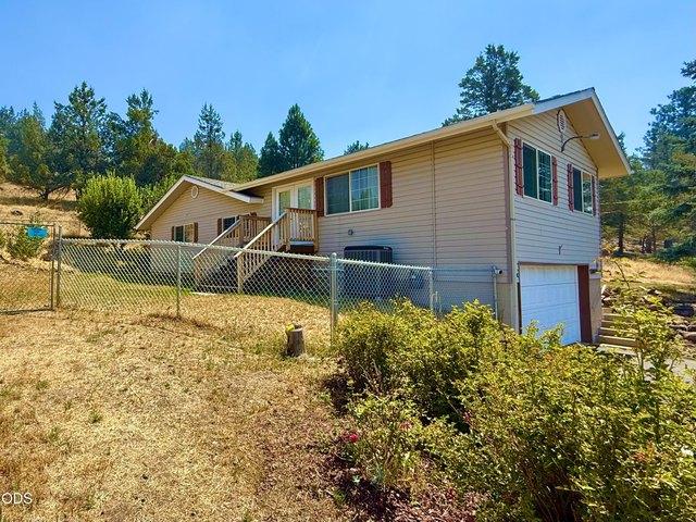 14413 Highway 66, Klamath Falls, OR 97601