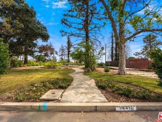 14410 Villa Woods Pl, Pacific Palisades, CA 90272