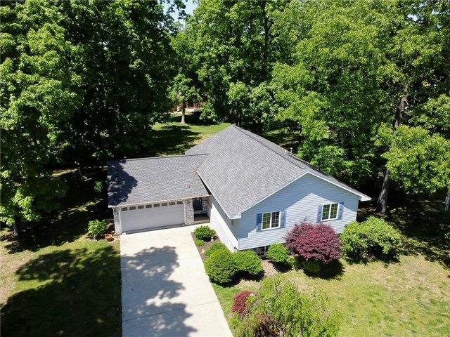 14411 N 1610th St, Teutopolis, IL 62467