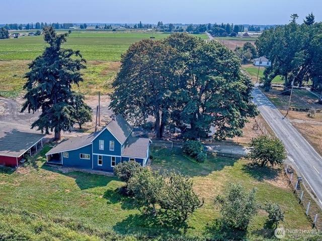 14417 Bradshaw Rd, Mount Vernon, WA 98273