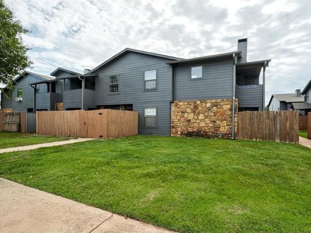 14417 N Pennsylvania Ave Unit 17C, Oklahoma City, OK 73134
