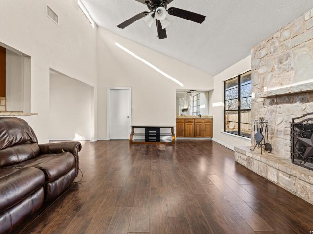 14414 Ledgewood St, San Antonio, TX 78233 | MLS #1909 | Compass