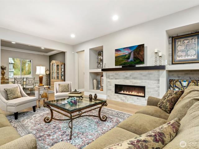 14416 th Street NE