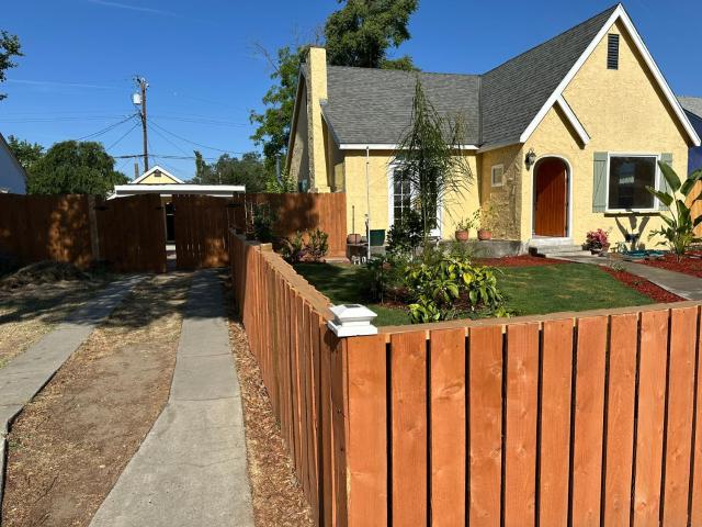1441 N Calaveras St, Fresno, CA 93728 | MLS #641936 | Compass