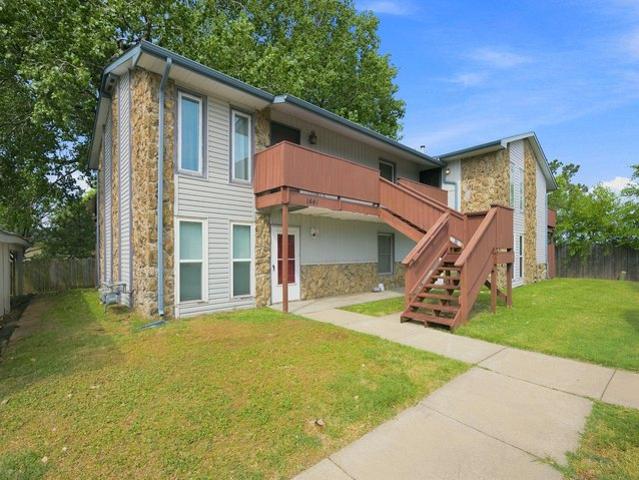 1441 N Smith Ct Apt 2, Wichita, KS 67212