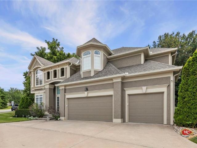 1441 NE Daltons Ridge Drive