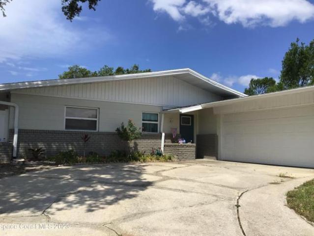 1441 Brook Dr, Titusville, FL 32780