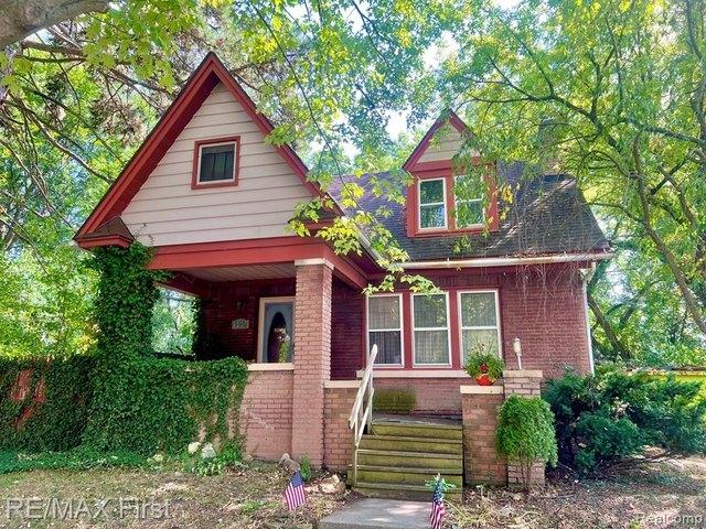 1441 Catalpa Dr, Berkley, MI 48072