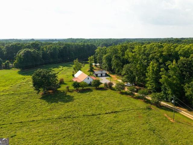 1441 Dickson Rd, Rutledge, GA 30663