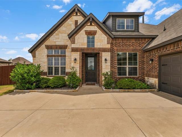 1441 Grassy Meadows Dr, Burleson, TX 76058