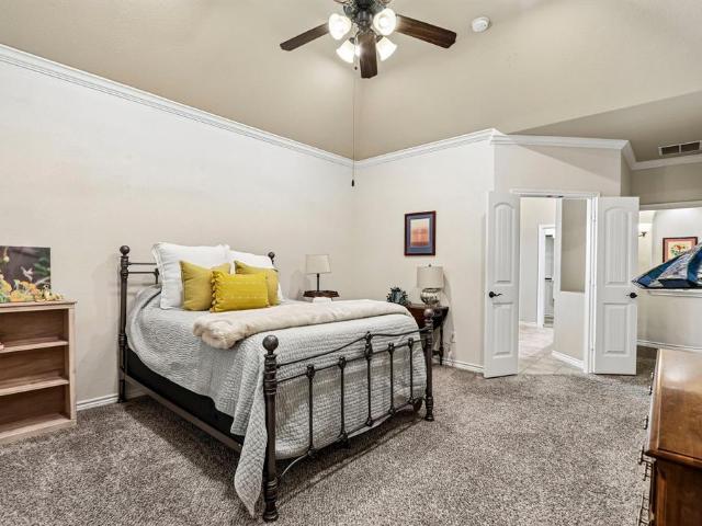 1441 Isabella Lane