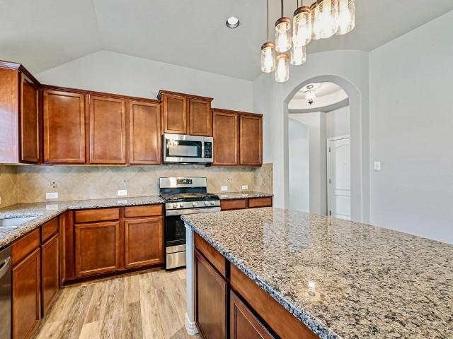 1441 Rainbow Parke Dr