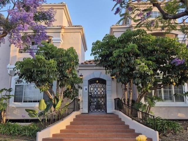 1441 Robinson Ave, San Diego, CA 92103