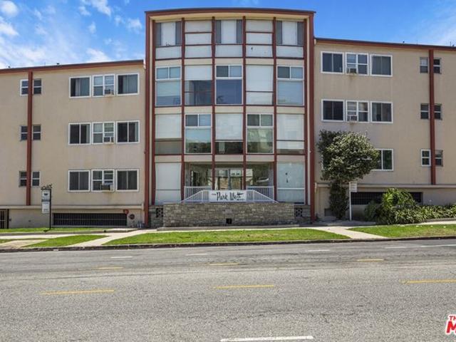 1441 S Beverly Glen Blvd, Los Angeles, CA 90024
