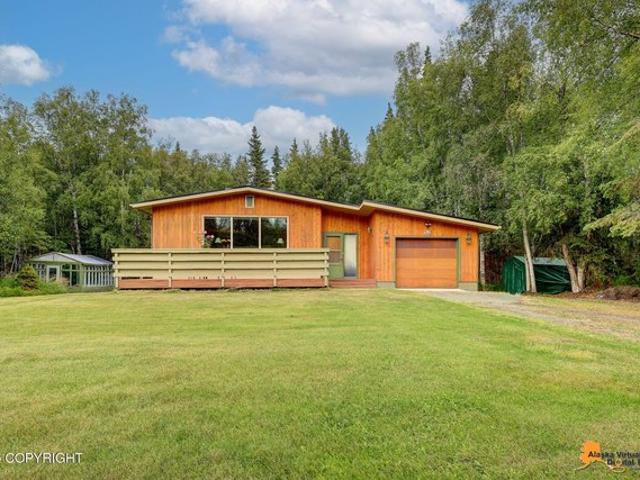1441 Shore Dr, Anchorage, AK 99515