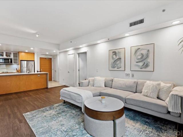1441 9th Ave 402