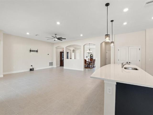 14421 Nonna Sky Dr, Spring Hill, FL 34609 | MLS #W7872