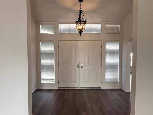 14427 w desert glen drive