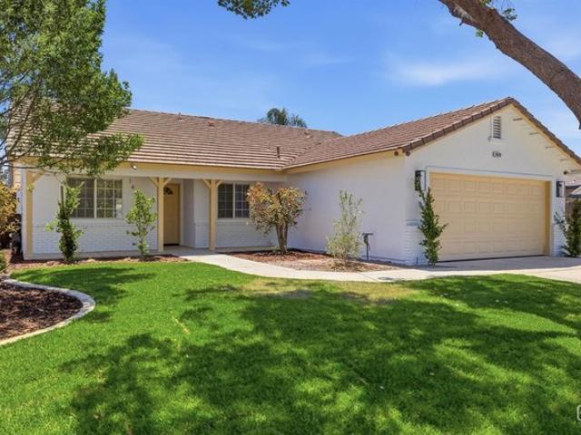 14425 Wildheather Ave, Bakersfield, CA 93314