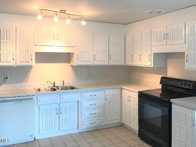 14429 N 34th Pl, Phoenix, AZ 85032