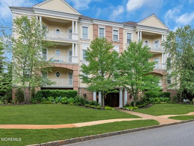 1442 Oval Rd, Wall, NJ 08736