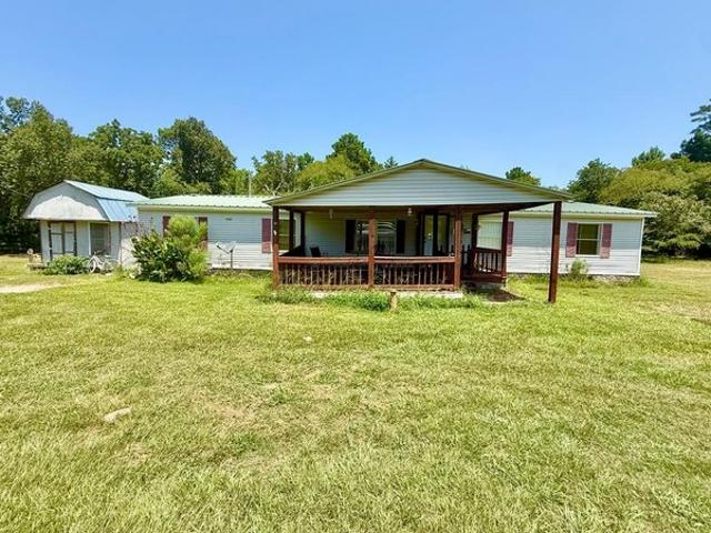 1442 An County Road 165, Elkhart, TX 75839
