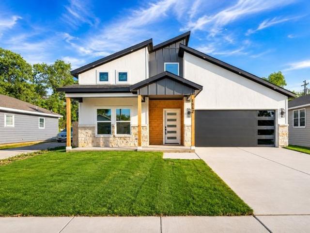 1442 E Allen Ave, Fort Worth, TX 76104