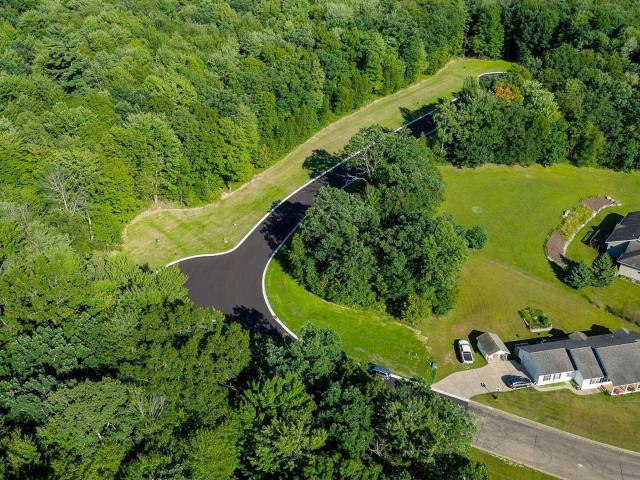 1442 Sykora Lane
