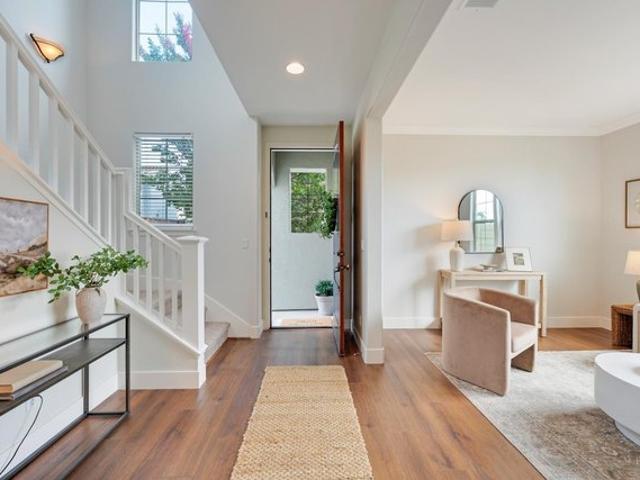1442 Trombetta St, Santa Rosa, CA 95407
