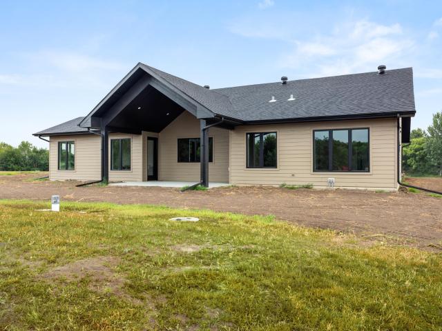 14433 Grandview Lane