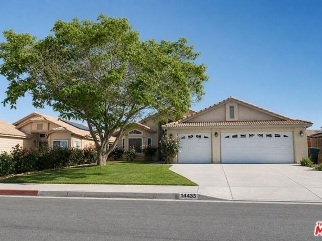 14433 Hillsborough Dr, Victorville, CA 92392