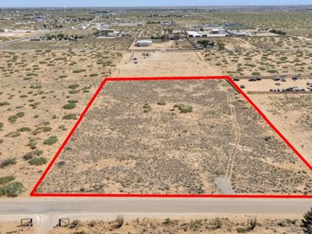 14430 Eichelberger Ave, El Paso, TX 79938