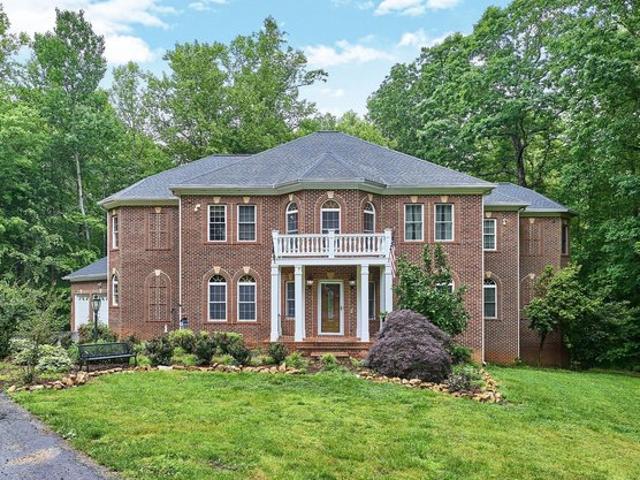 14431 Aden Rd, Nokesville, VA 20181