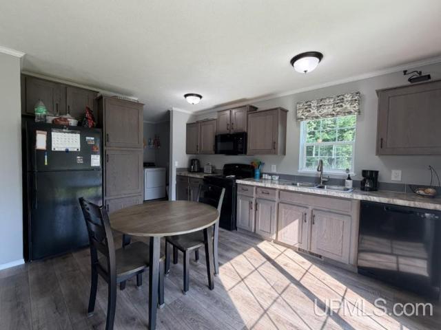 14437 Korhonen Road