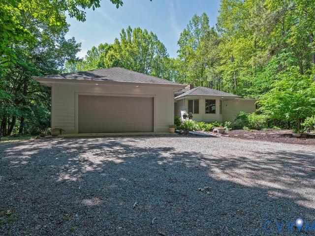 14434 Kings Grant Lane