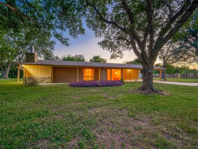 14438 Highway 36, Needville, TX 77461