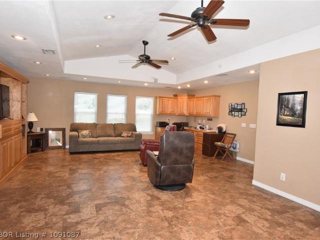1443 Austin Lane