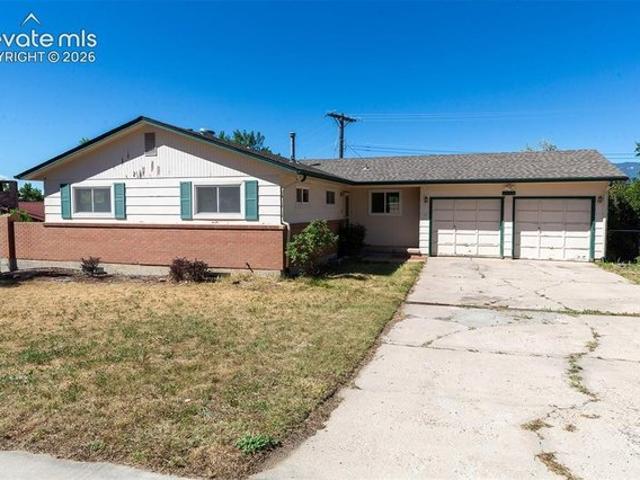 1443 Acacia Dr, Colorado Springs, CO 80907