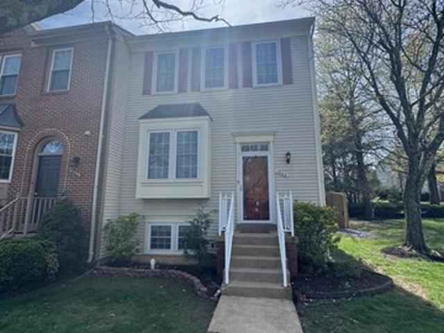 1443 Bluemont Ct, Herndon, VA 20170