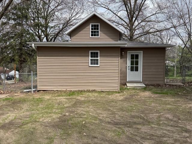 1443 Pioneer Road