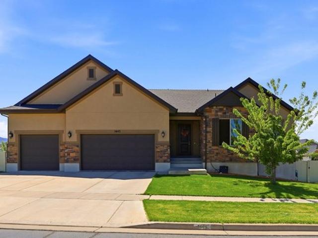 1443 W 1875 N, Farmington, UT 84025