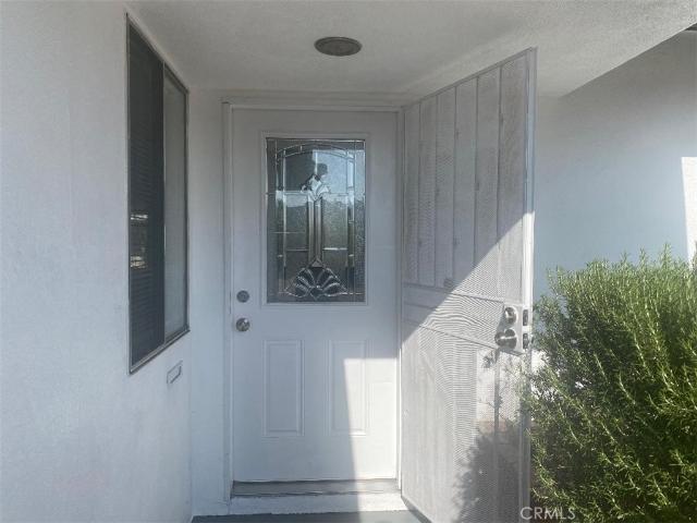 1443 W Nicolet Street