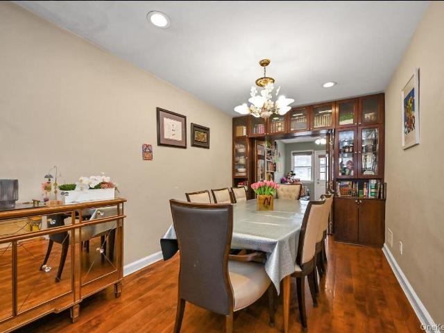 144 3 th Avenue