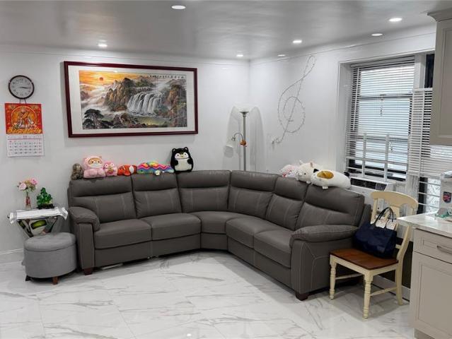 144 11 Sanford Avenue, Unit 1N | Compass