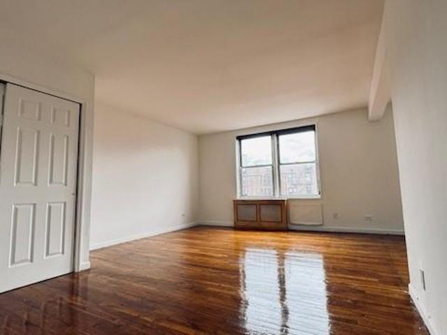 144 30 Roosevelt Avenue 617