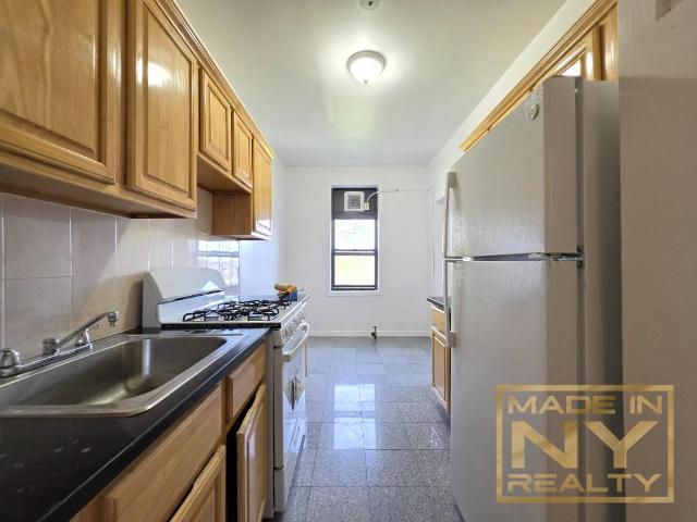 144 44 Sanford Avenue, Queens, NY