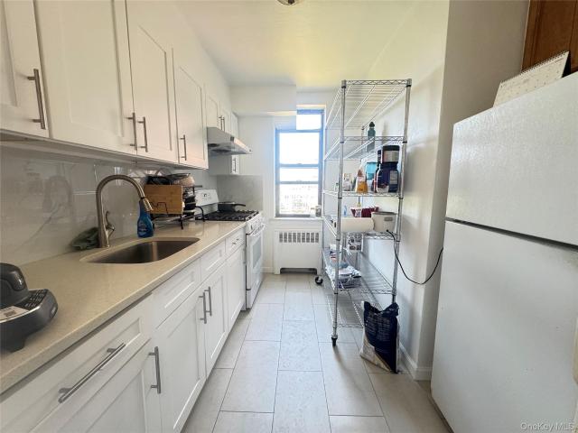 144 4 th Avenue 4H