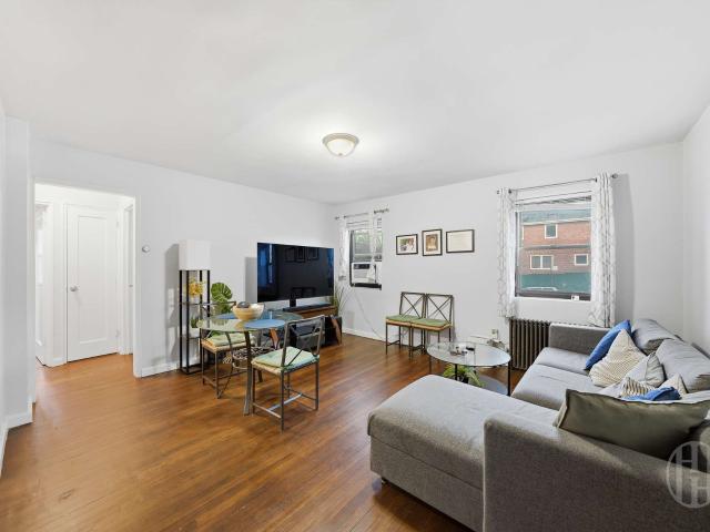 144 4 th Road, Queens, NY