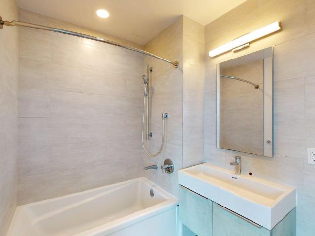 144 74 Northern Blvd, Queens, NY
